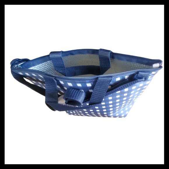 thirty-one | Bags | Thirtyone Crossbody Thermal Totegoin Gingham | Poshmark